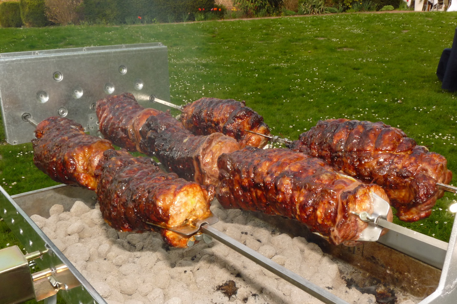 Drehspieß Rotisserie Komplett Kit 5fach auf 2 Ebenen | Spiess-grill.de
